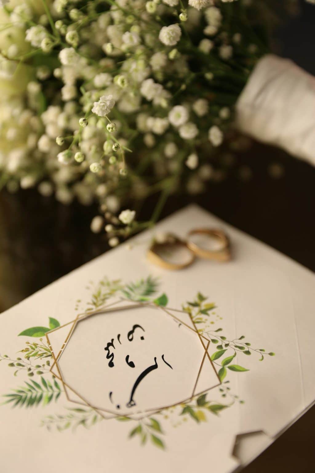 Canva vs Other Wedding Logo Makers: Which Tool Is Better? - AI Bud